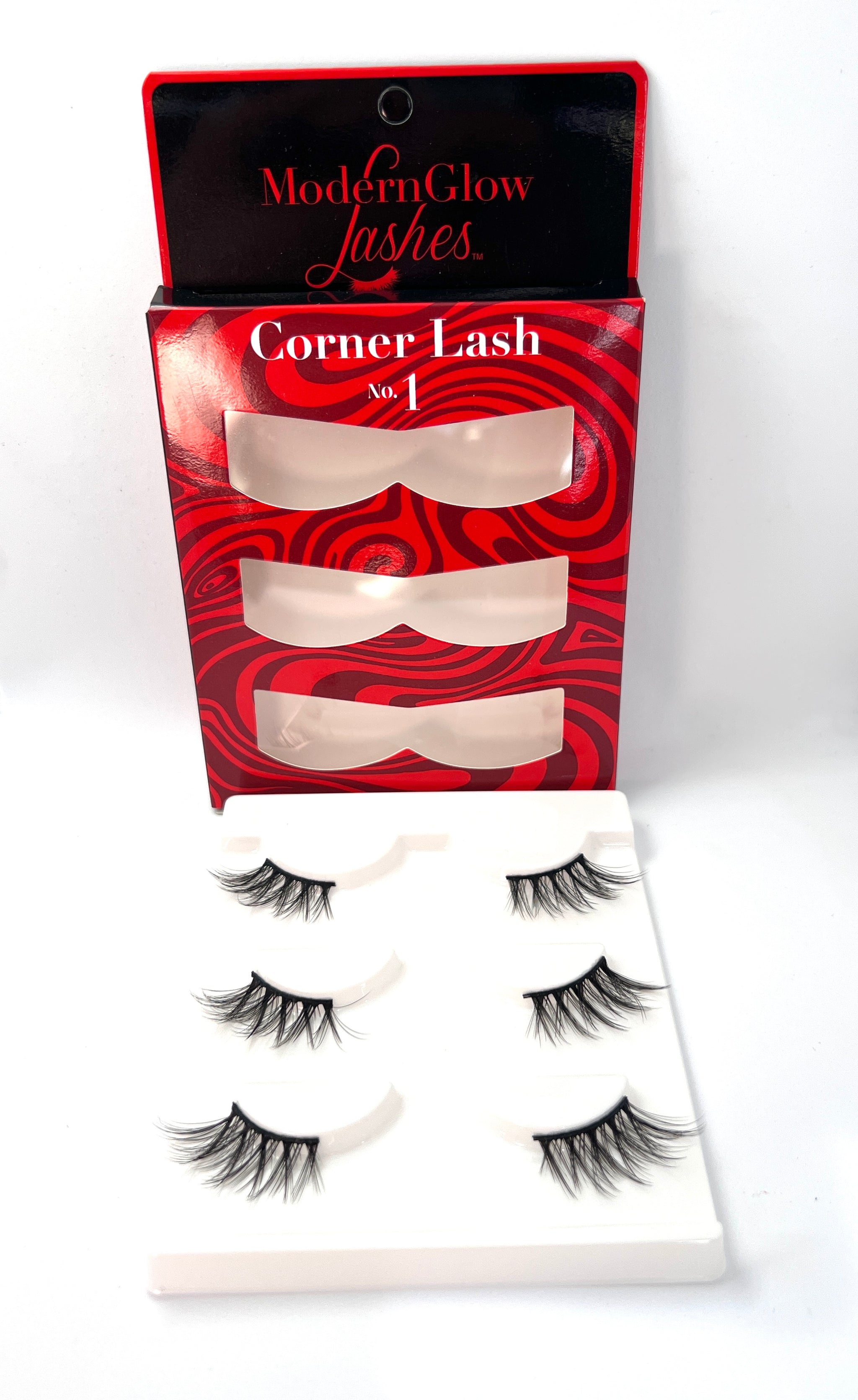 Corner Lash #1 – Modern Glow Lashes